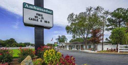 Otel Ambassador Inn, Fayetteville, foto