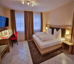Hotel Gasthof Ochsen (Baden-Württemberg, Tübingen, Bei der Linde, 19), otel  Baden‑Wurttemberg'den