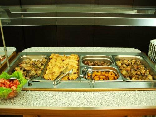 Otel Hotel Condor, Mamaya, foto