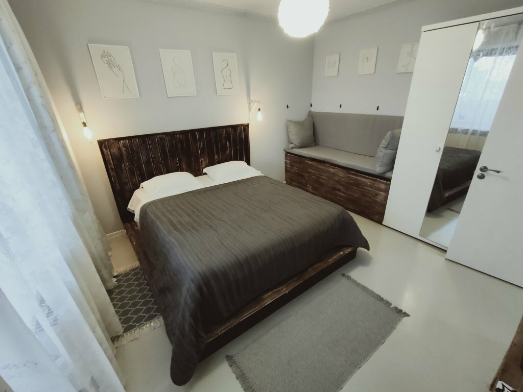 Otel Апартаменты Энтузиастов 1, Novy Urengoy, foto
