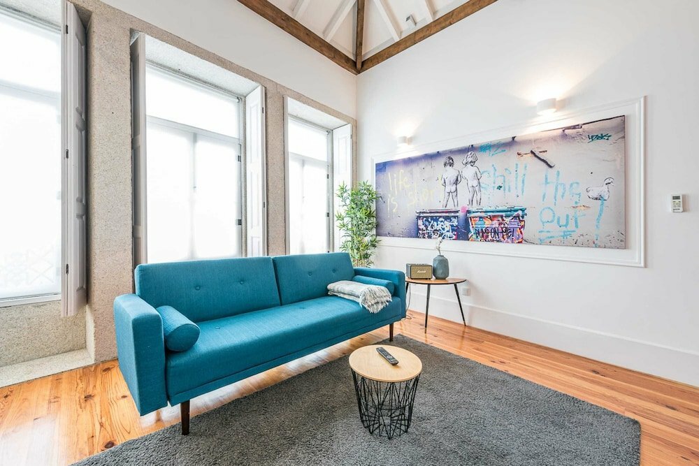 Otel Guestready - High-Ceiling Urban Retreat in Porto, Porto, foto