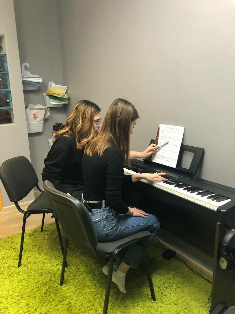 Müzik okulları ve konservatuarlar Музыкалка 2.0, Tiumen, foto