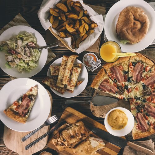 Pizzacılar Pizza prosto, Bolşoy kamen, foto
