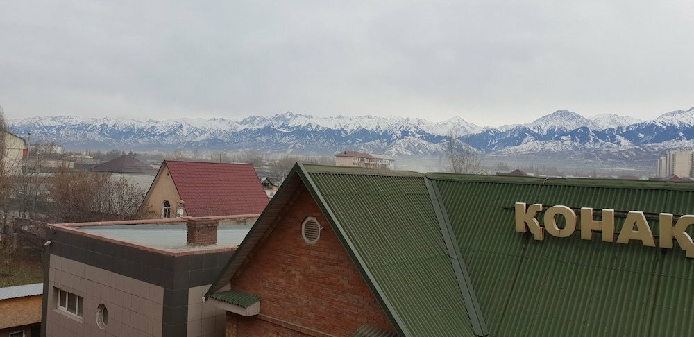 Otel Лейла Калкаман, Taraz, foto