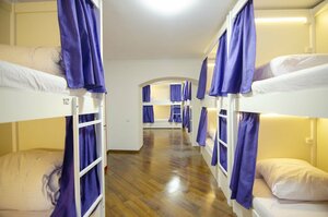 Pop Art Hostel Rynok Square (Ukraine, Lviv, Ruska str., 3), pansiyonlar, hosteller  Lviv'den