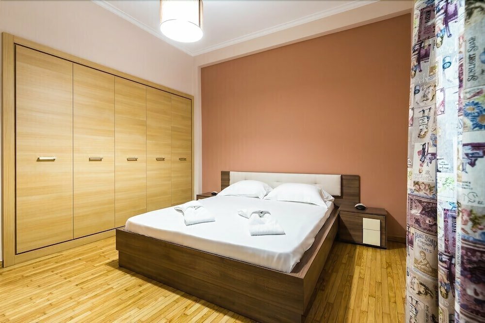 Otel Bright Flat In Front Of Acropolis Metro, Atina, foto