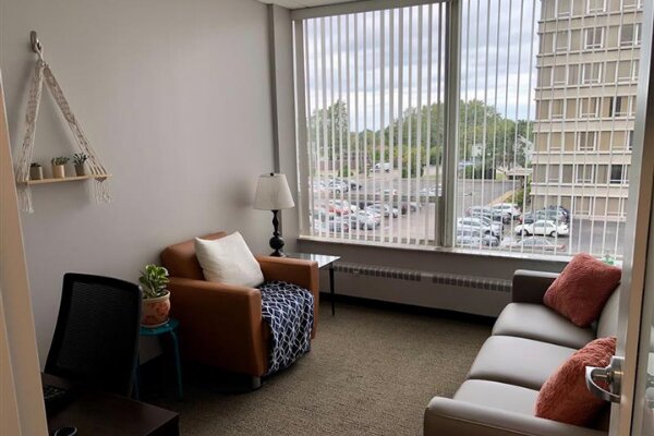 Psikoterapi Stacey Aiton, Lpcc, Ohio Eyaleti, foto