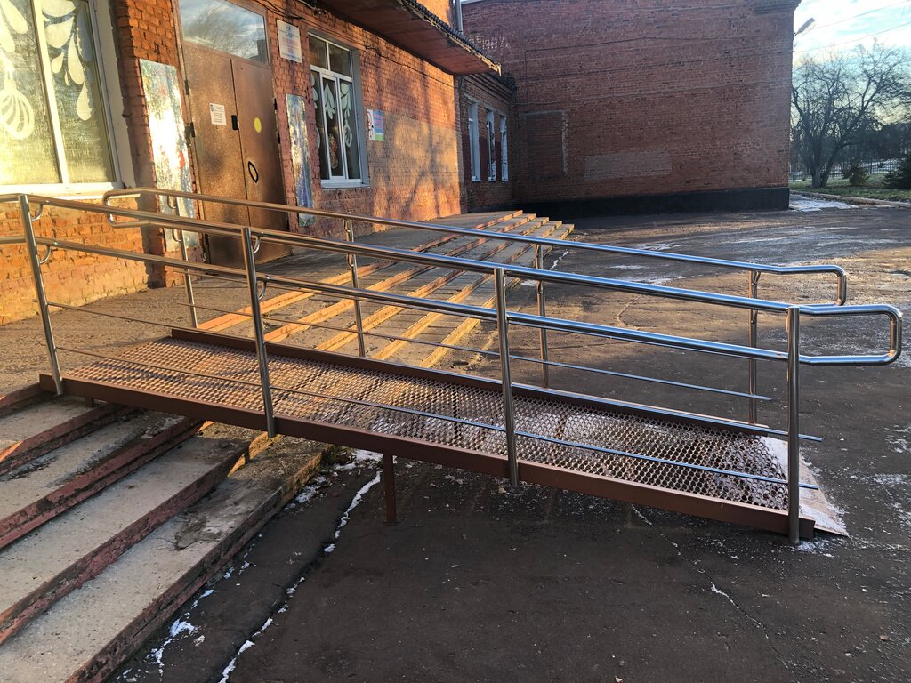 Ortaokul Middle school of Sitne-Schelkanovo, Moskova ve Moskovskaya oblastı, foto