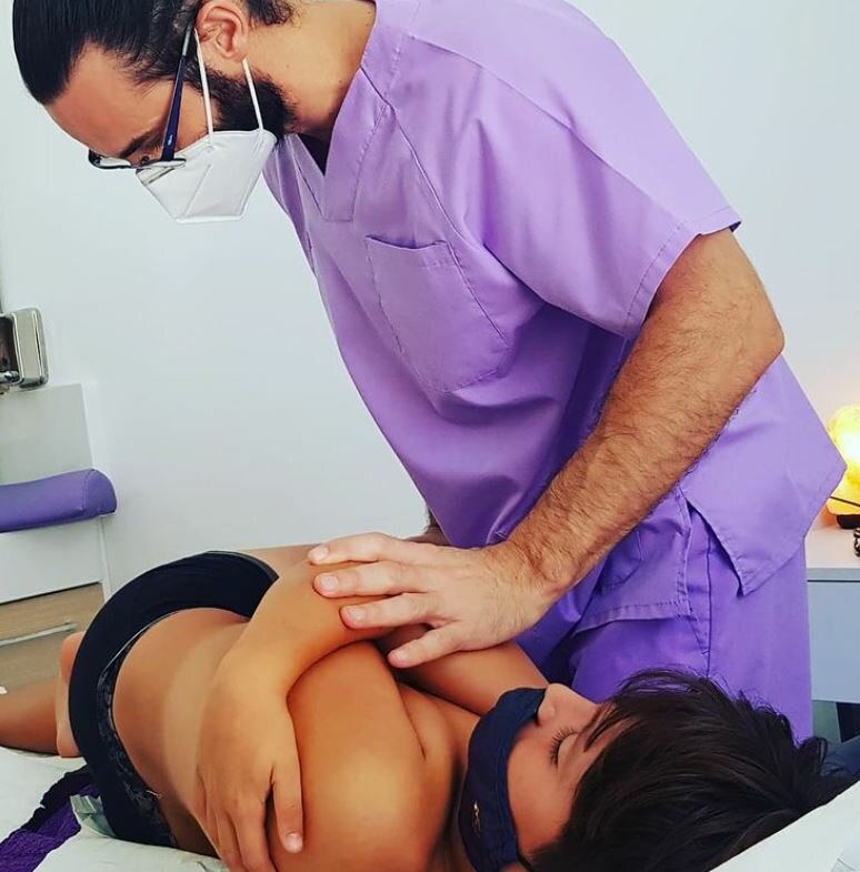 Tıp merkezleri ve klinikler Osteópata Nicolás Artigas - Terapias Alternativas de Movimiento, Cambrils, foto