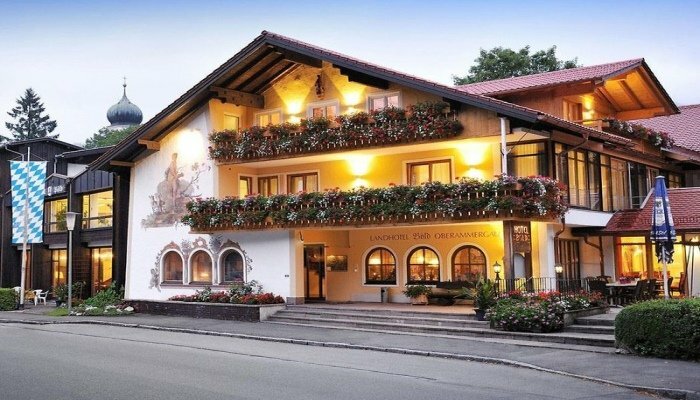 Otel Landhotel Böld and Restaurant Uhrmacher Oberammergau, Oberammergau, foto