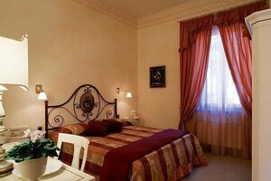 Villa della Certosa (Tuscany, Provincia di Siena, Piazza G. di Vittorio, 16), otel  Toskana'dan