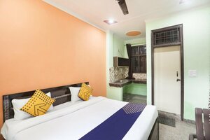 Spot On 75146 Main View Guest House (State of Haryana, Gurugram District, City of Gurugram, sektor 12A), otel