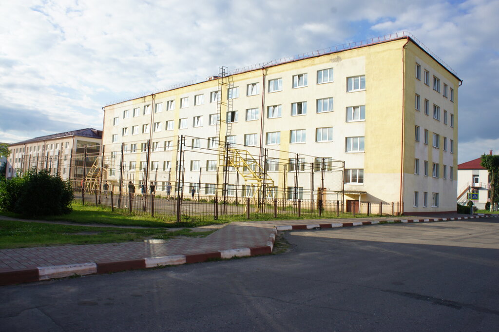 Yüksekokul Общежитие УО МГСК, Mstsislaw, foto