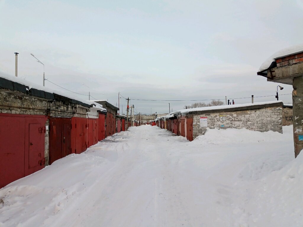 Garajlar Спутник, Nijni Tagil, foto