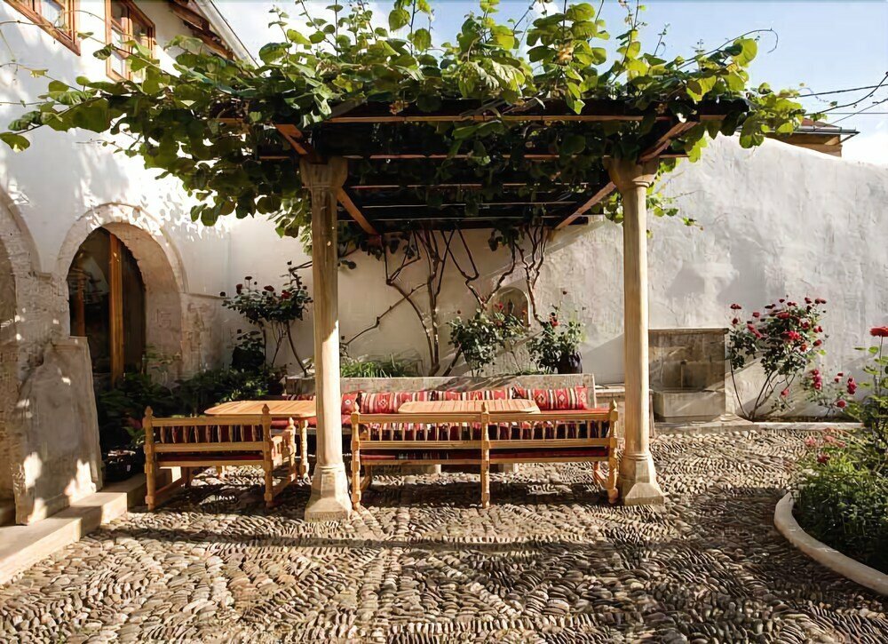 Otel Bosnian National Monument Muslibegovic House, Mostar, foto