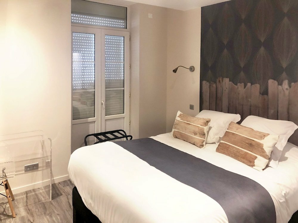 Otel Auberge Du Lion Dor, , foto