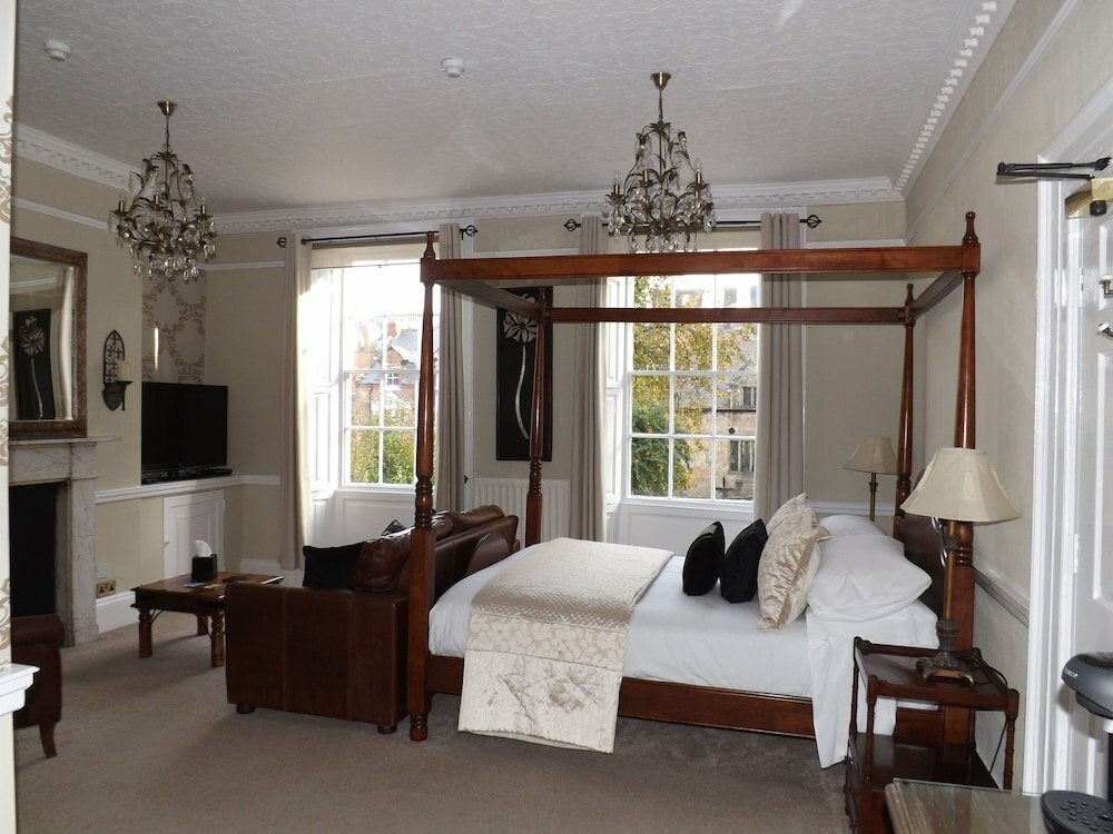 Otel White Linen Guest House, , foto