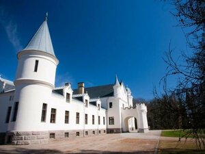 Alatskivi Castle (Tartu County, Peipsiääre Parish, Alatskivi village), otel  Tartu Vilayeti'nden