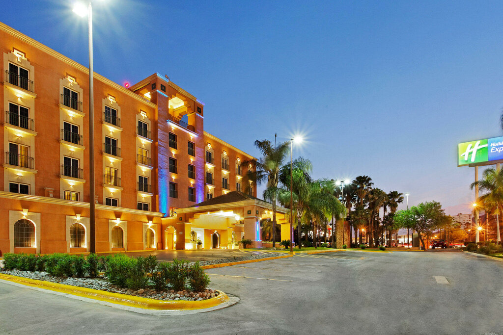 Otel Holiday Inn Express Monterrey Galerias, Monterrey, foto