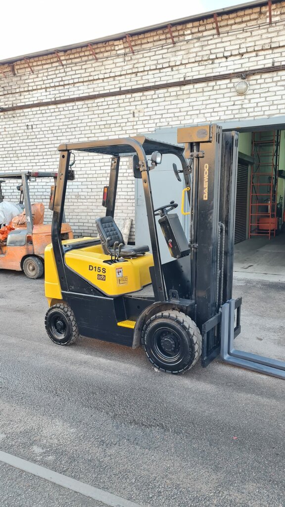 i̇nşaat ekipmanı kiralama Компания Подъём, Saint‑Petersburg, foto