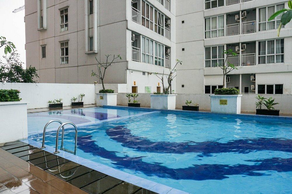 Otel Cozy Living Studio Apartment Taman Melati near Universitas Indonesia, Depok, foto