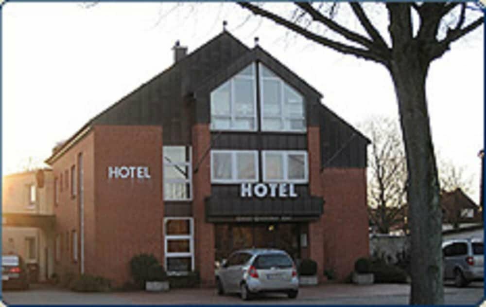 Otel Einfelder Hof, Neumunster, foto