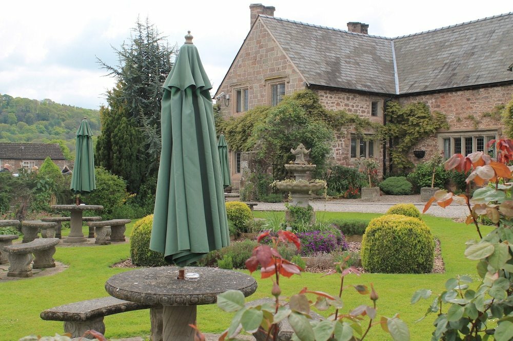 Otel Old Court Hotel, İngiltere, foto