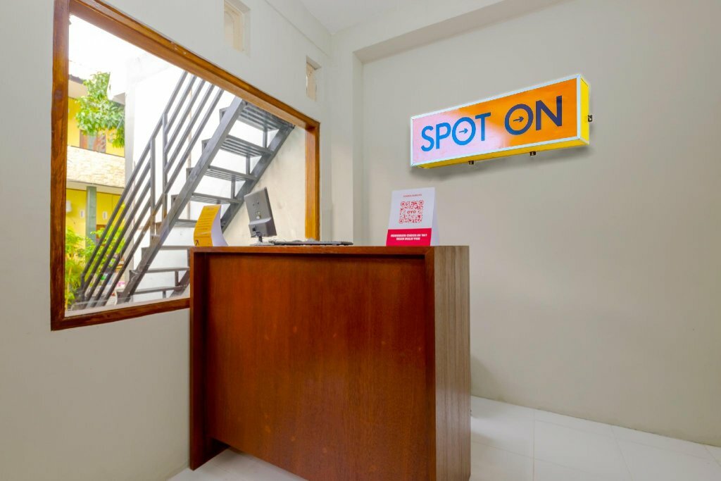 Otel Spot On 2732 Sandy Guesthouse, Mataram, foto