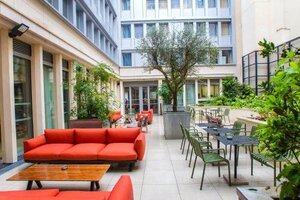 Hotel Mercure Paris 17 Batignolles  (Rue de Tocqueville No:118, 17e Arrondissement, Paris), otel  Paris'ten