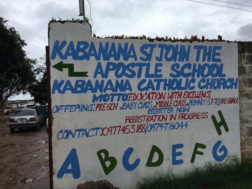 Ortaokul St john the apostle school, Lusaka, foto