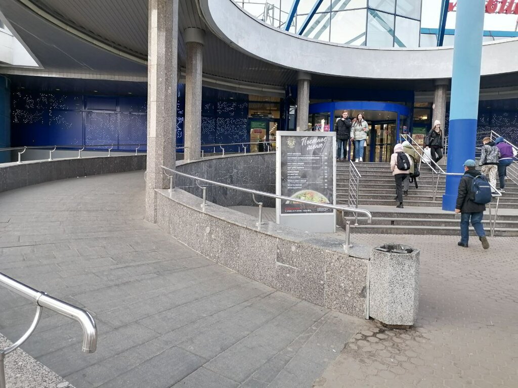 Ayakkabı mağazaları Skechers, Saint‑Petersburg, foto