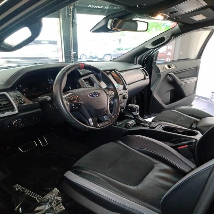 Otomobil servisi Wn Lustrado Automotor, Buenos Aires, foto