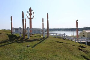 55-летию Победы в Великой Отечественной войне 1941-1945 гг. (Republic of Sakha (Yakutia), munitsipalny rayon Churapchinskiy ulus, selo Kilyanki), anıt, heykel  Saha Cumhuriyeti'nden (Yakutistan'dan)