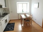 Ferienwohnung Clb (Upper Austria, Braunau am Inn, Obermarkt), otel  Tirol'den