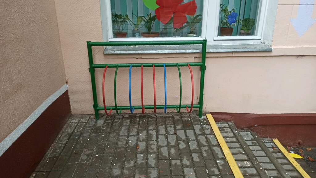 Bisiklet park yerleri Велопарковка, Gomel, foto