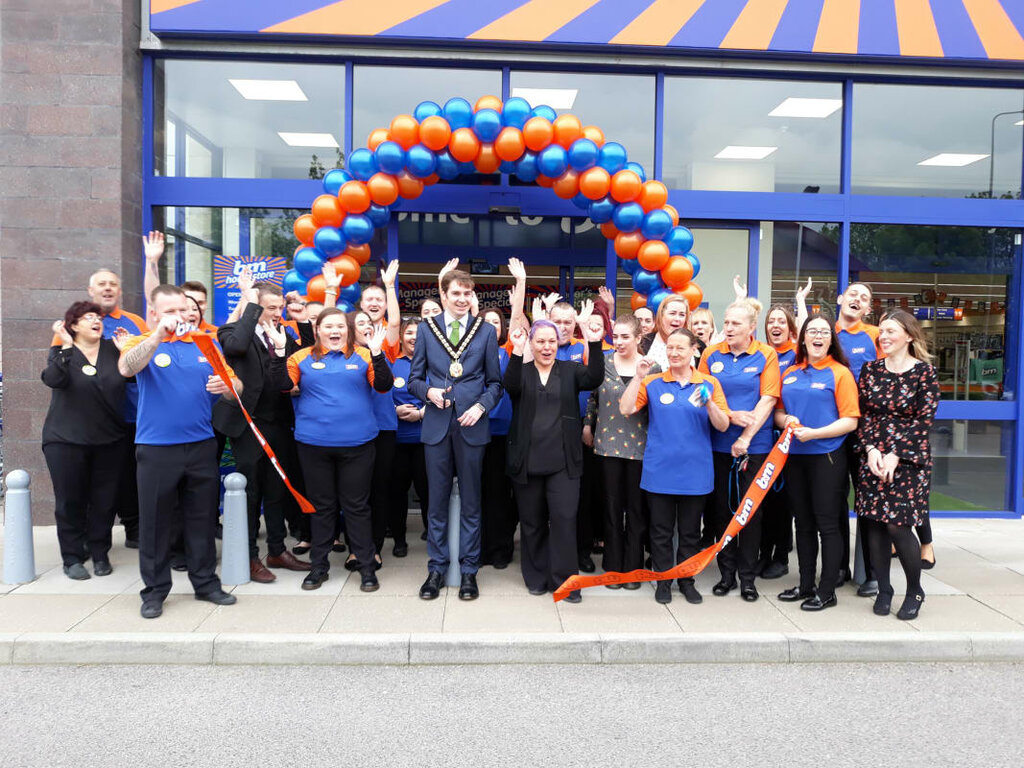 i̇ndirim ve fırsat sistemleri B&m Home Store, Galler, foto