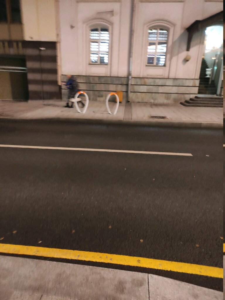 Bisiklet park yerleri Bicycle parking, Moskova, foto