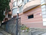 Дом у Парка ТСН (улица Володарского No:11А), bina, site yönetimi  Yalta'dan