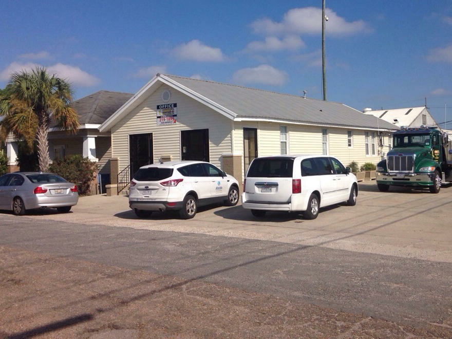 Oto aksesuarları Moon's Towing, Louisiana Eyaleti, foto