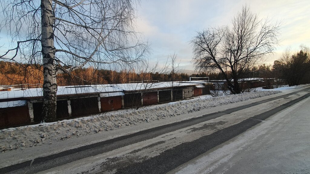 Garajlar Гаражно-строительный кооператив № 1, Triohgorny, foto
