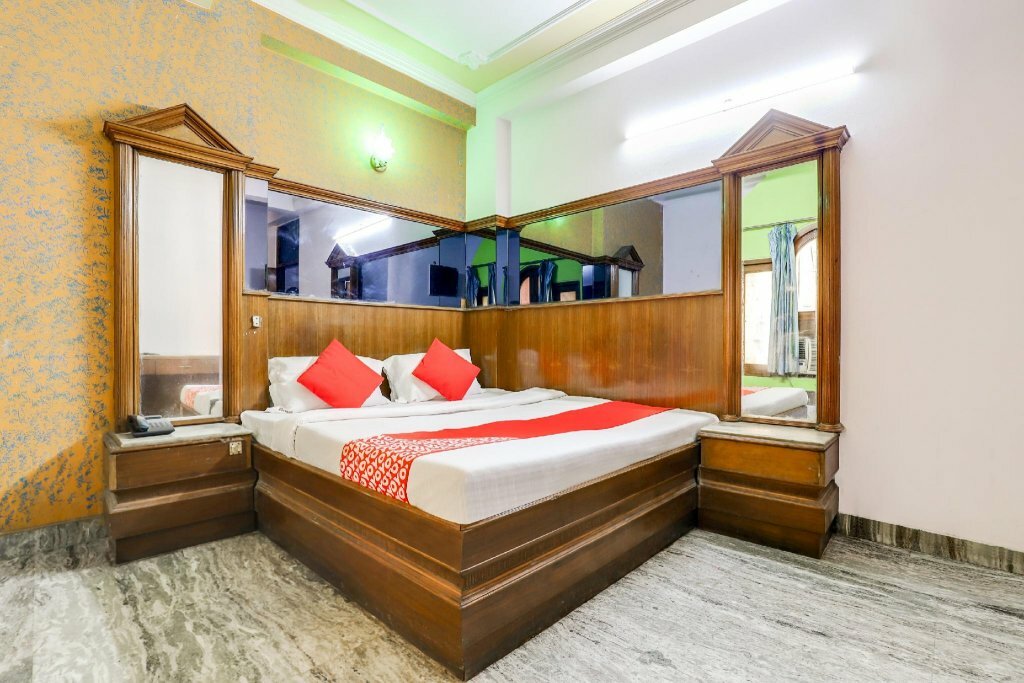 Otel Oyo 75351 Hotel Moon Palace Dx, Delhi, foto
