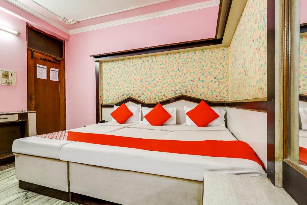 Otel Oyo 75351 Hotel Moon Palace Dx, Delhi, foto