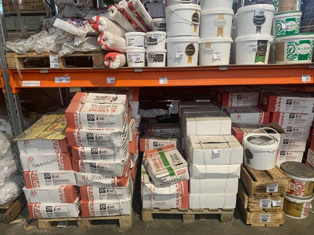 Yapı mağazası Stroimaterialy Greenhaus, Kirov, foto