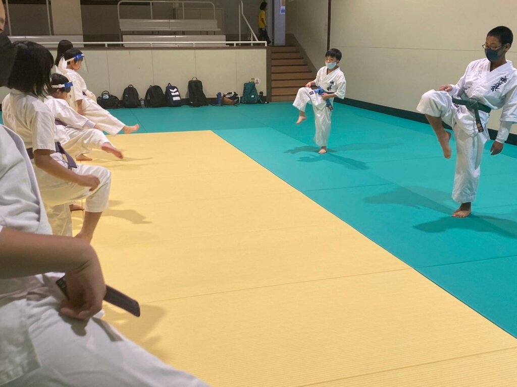 Spor ve eğlence merkezi 空手道禅道会・武道空手少年クラブ 安佐南道場, Hiroşima, foto