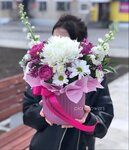 Pion (ulitsa Lomonosova No:19), çiçek teslimatı  Nijniaya Salda'dan