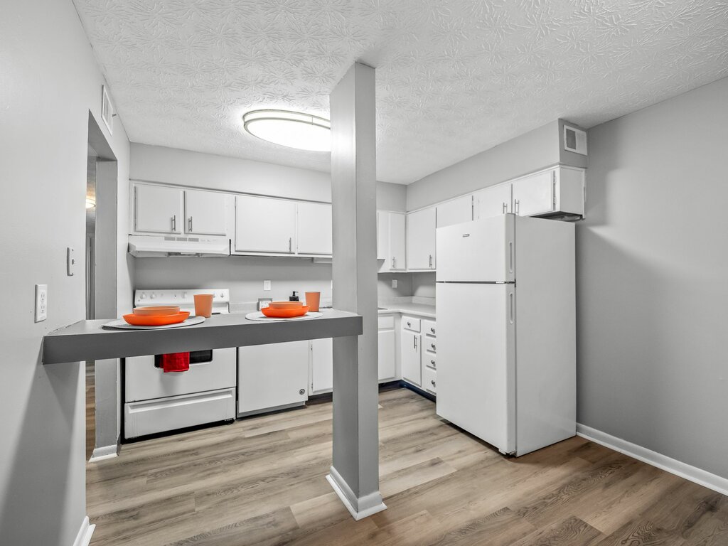 Emlak ofisi Lexington Park Apartments, Columbus, foto