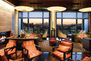 Mandarin Oriental (Tokyo Metropolis, Special Ward Chuo, Nihonbashi Hongokucho, Nihonbashi Hongokucho 2 chome, 1-1), otel  Tokyo'dan