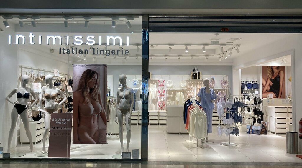 Giyim mağazası Intimissimi, Porto, foto