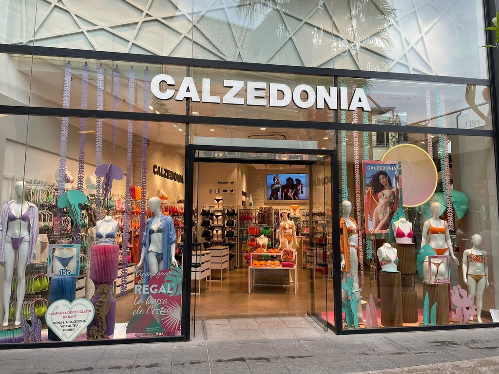 Giyim mağazası Calzedonia, Balear Adaları, foto