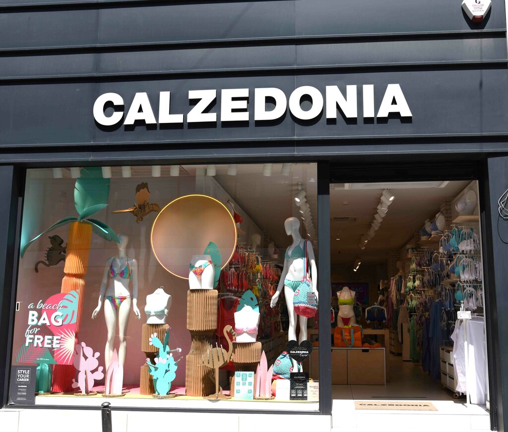 Giyim mağazası Calzedonia, Limassol, foto